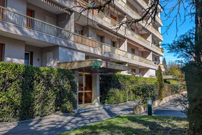 Appartement à vendre - Meylan, Ayguinards, Plaine Fleurie - 4 pièces - 3 chambres