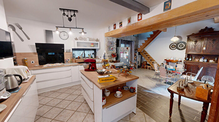 Maison à vendre - Villegailhenc - 8 pièces - 3 chambres