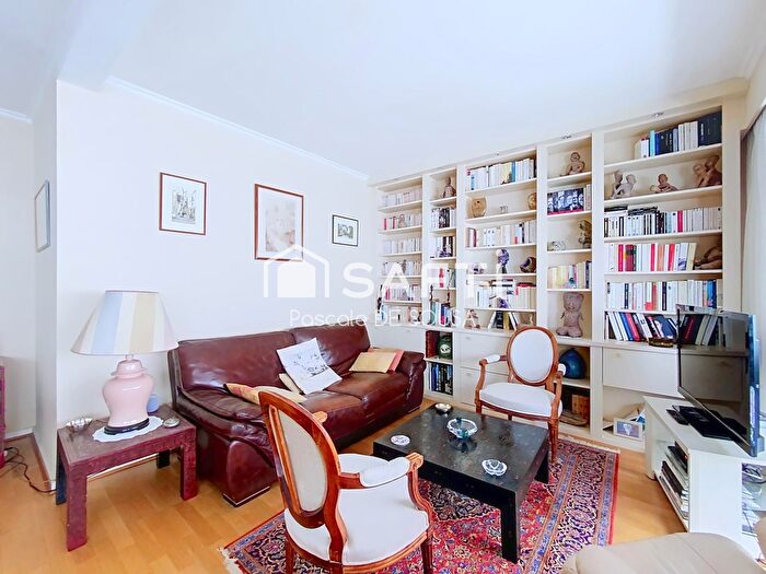 Appartement 3 pièces à vendre - La Celle-Saint-Cloud, Le Centre