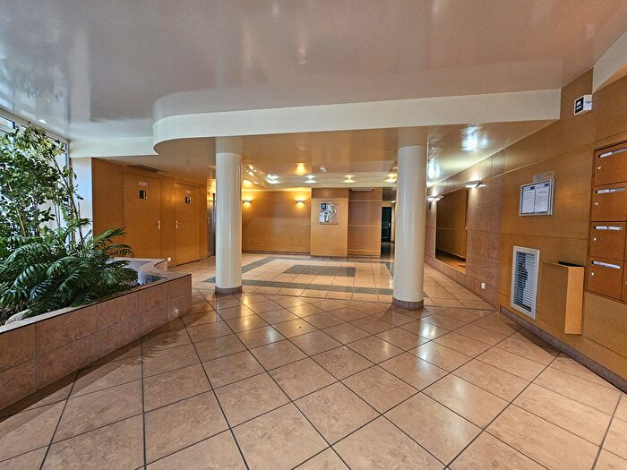 Appartement à vendre - Chamalières, Royat - 2 pièces - 1 chambre
