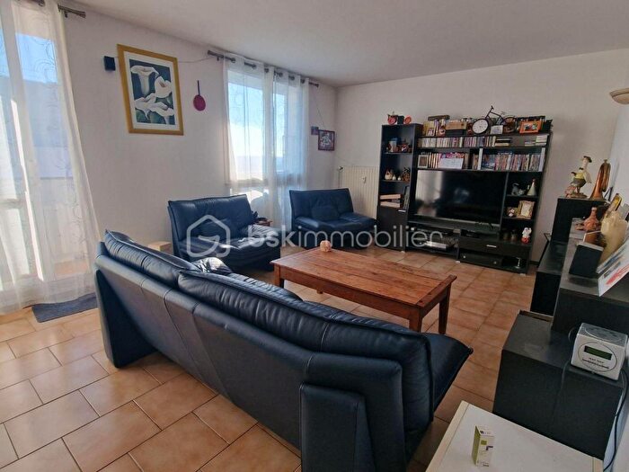 Appartement 5 pièces à vendre à Roissy-en-Brie, Arpents, Etang, Vignes