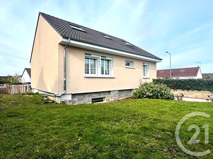 Maison à vendre - Auneau - 6 pièces - 4 chambres