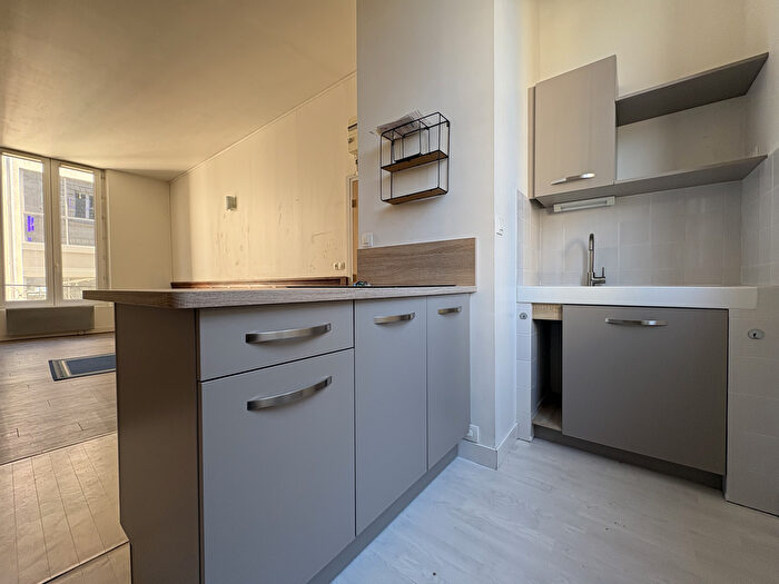 Appartement à louer - Saumur, Centre-ville - 1 pièce