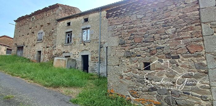 Saint-Jean-des-Ollières : Maison 5 pièces à vendre