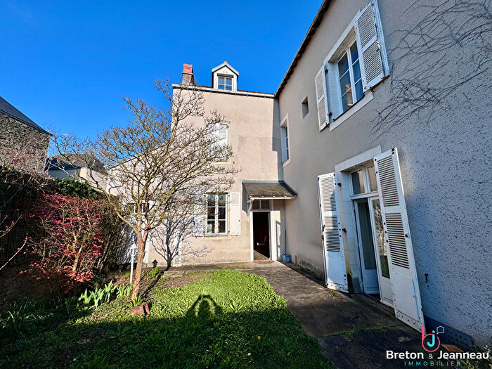 Maison à vendre - Laval, Pavement - 8 pièces - 6 chambres