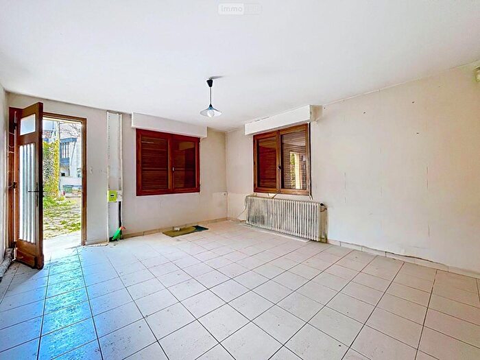 Maisons à vendre et appartements à louer - 2
