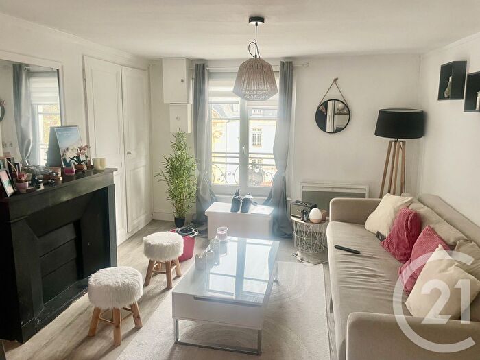 Appartement à vendre - Rouen, Vieux Marché, Cathédrale - 2 pièces - 1 chambre