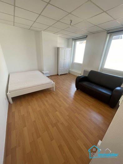 Appartement 2 pièces à Anseele-Centre-Nations Unies-Crouy-Esperence, Roubaix, à louer