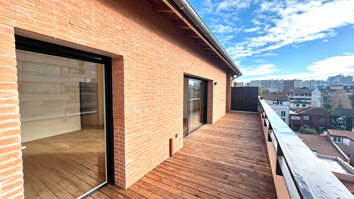 Toulouse, Saint-Michel : Appartement 4 pièces à vendre