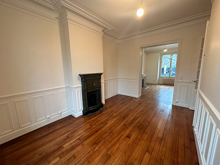 Appartement à louer - Le Perreux-sur-Marne, Thillards - 4 pièces - 3 chambres