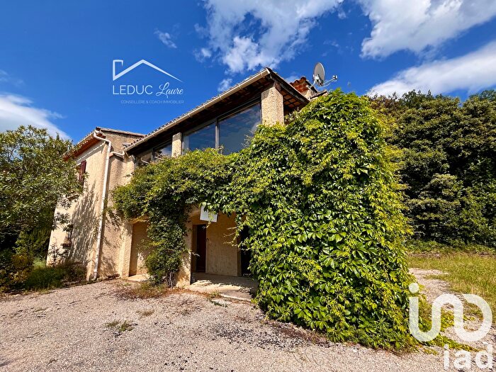 Maison à vendre - Vénéjan - 5 pièces - 4 chambres