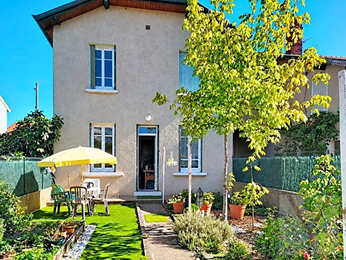 Maison 4 pièces à Villars-les-Dombes, à louer