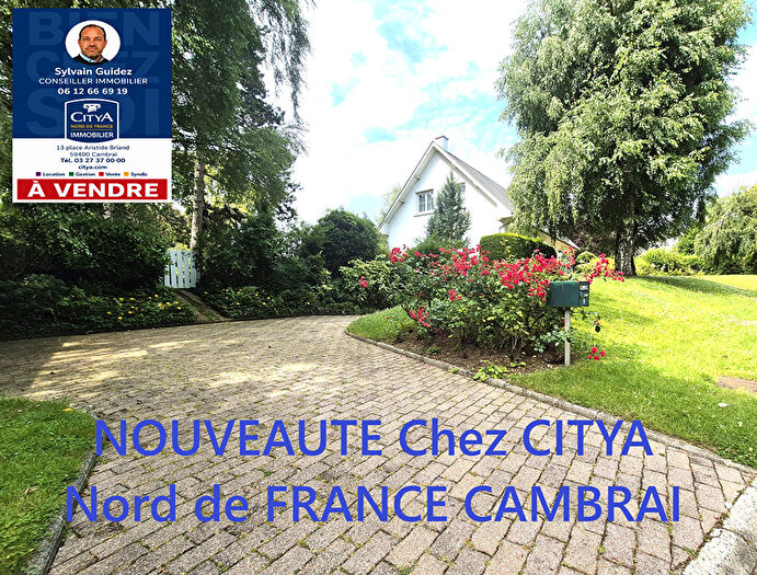 Maison 10 pièces à vendre - Cambrai, Centre-Ville, Gare