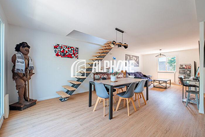 Maison à vendre - Saint-Nazaire, Saint-Marc - 5 pièces - 4 chambres