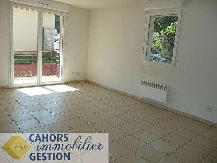 Appartement à louer - Pradines - 2 pièces - 1 chambre