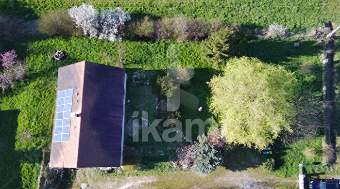 Maison à vendre - Villentrois - 4 pièces - 3 chambres