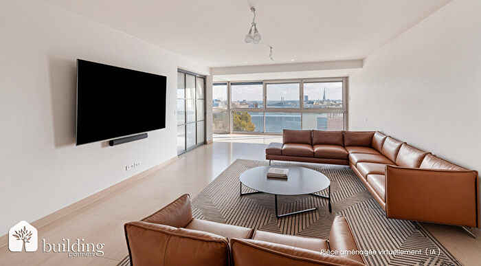 Courbevoie, Hôtel de ville : Appartement 5 pièces à vendre