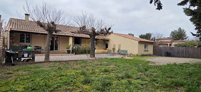 Maison à vendre - Popian - 5 pièces - 4 chambres