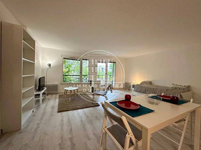Cergy, Axe Majeur, Horloge - Appartement 1 pièce à louer