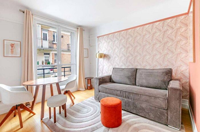 Appartement à louer - Parc dOrléans, Neuilly-sur-Seine - 2 pièces - 1 chambre