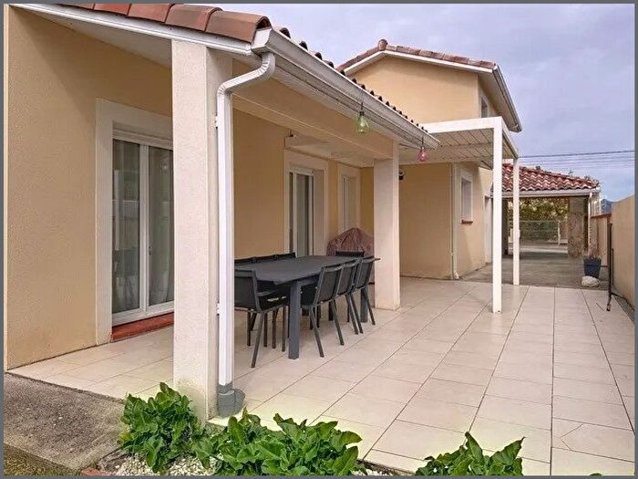 Maison à vendre - Saint-Clar-de-Rivière - 6 pièces - 5 chambres