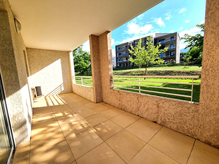 Appartement à louer - Vescovato - 2 pièces - 1 chambre