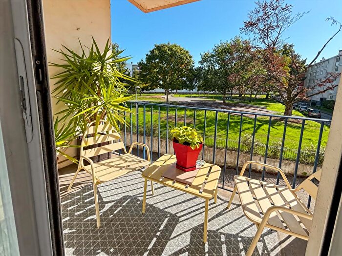 Appartement à vendre - Pau, Dufau, Tourasse - 3 pièces - 2 chambres