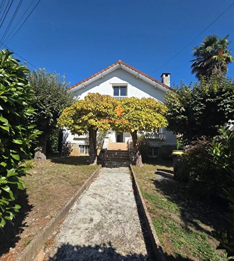 Lourdes, Marcadal, Bel-Air, Couffitte, Le Monge, Saux : Maison 9 pièces à vendre