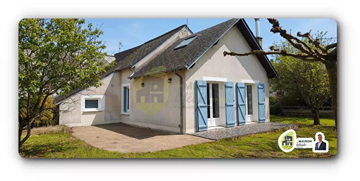 Maison à vendre - Mehun-sur-Yèvre - 4 pièces - 3 chambres