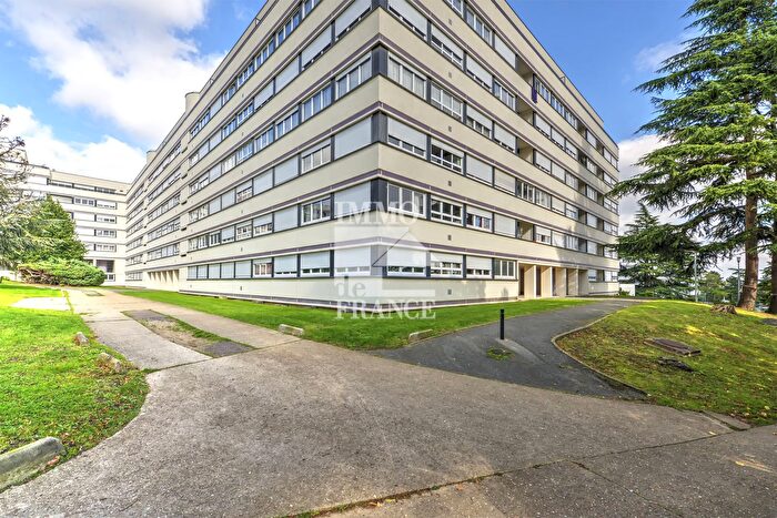 Pontoise, Marcouville : Appartement 5 pièces à vendre