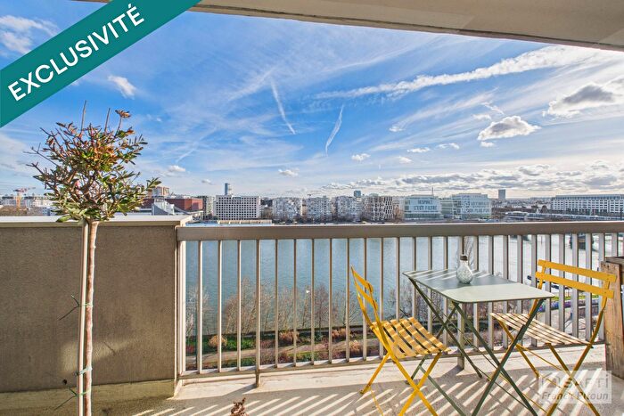 Appartement à vendre - Asnières-sur-Seine, Centre-ville - 3 pièces - 2 chambres