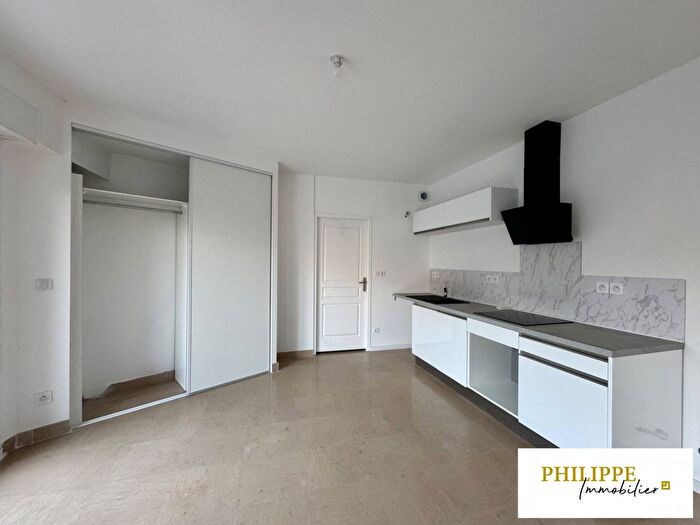 Sainte-Marie-dAlloix - Appartement 3 pièces à louer