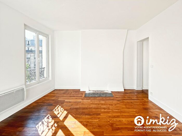 Appartement 2 pièces à vendre à Clichy, Entrée de Ville