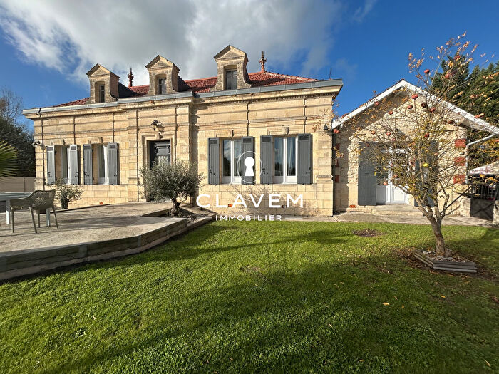 Maison à vendre - Cavignac - 6 pièces - 4 chambres