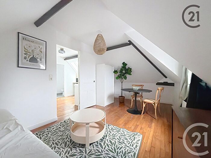 Appartement à louer - Troyes, Cathédrale - 2 pièces - 1 chambre