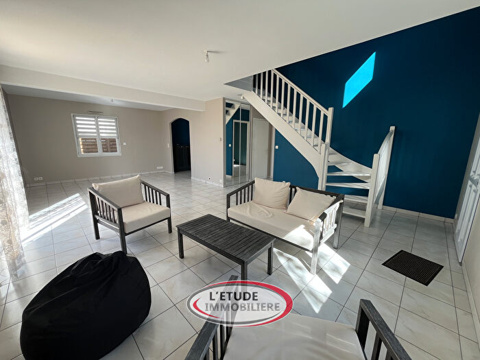 La Chapelle-sur-Erdre : Maison 7 pièces à vendre