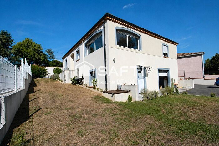Maison 6 pièces à Saint-Julien-du-Puy, à vendre
