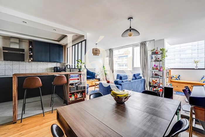 Appartement à vendre - Paris e , Bibliothèque, Dunois, Jeanne dArc - 3 pièces - 2 chambres