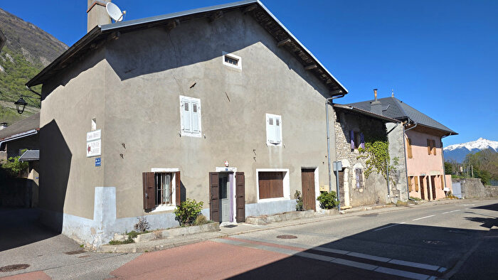 Maison 3 pièces à Arbin, à vendre