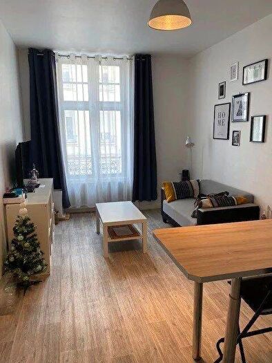 Appartement à louer - Saint-Étienne - 2 pièces - 1 chambre