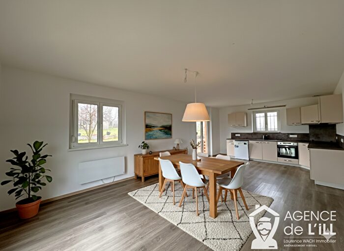 Maison à louer - Dambach-la-Ville - 7 pièces - 6 chambres