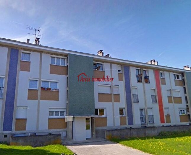 Appartement à vendre - Arcis-sur-Aube - 4 pièces - 2 chambres