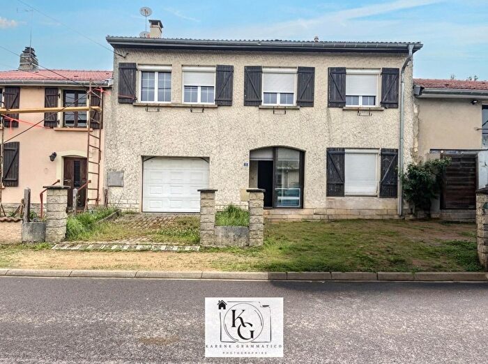 Nouillonpont : Maison 4 pièces à vendre