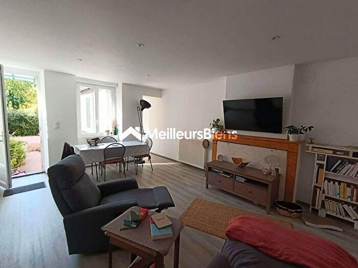 Bourbonne-les-Bains - Maison 4 pièces à louer