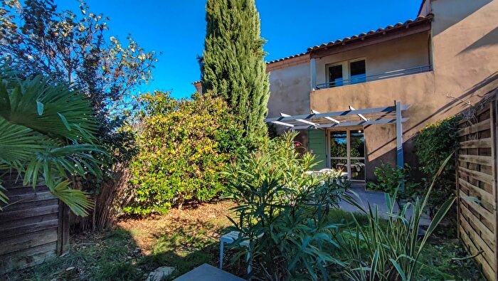 Maison à vendre - Uzès - 5 pièces - 4 chambres