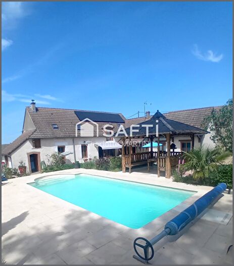 Genouilly : Maison 7 pièces à vendre