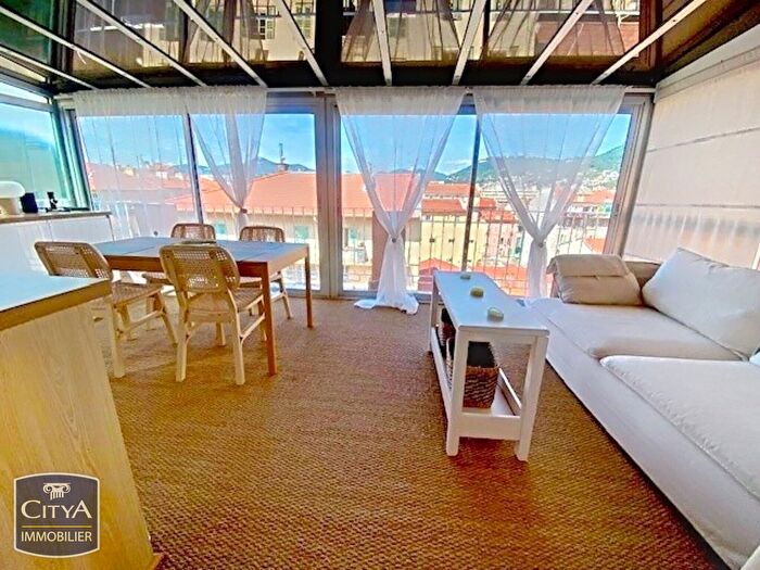 Nice, Le Port - Appartement 2 pièces à vendre