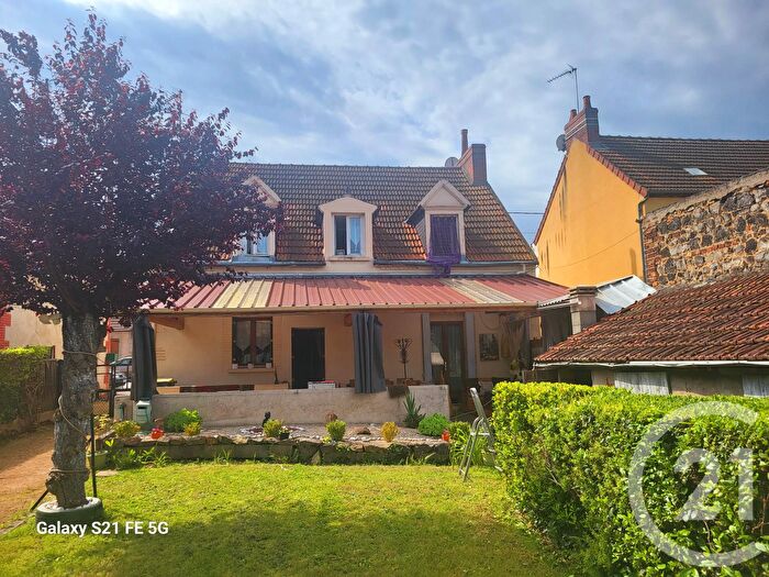 Maison à vendre - Montluçon, Croix Blanche, Diénat - 7 pièces - 3 chambres