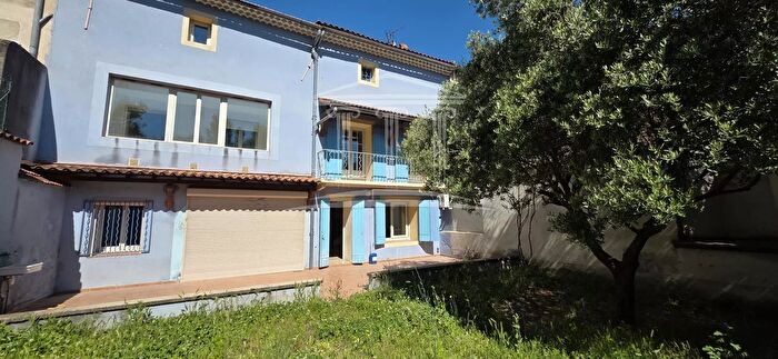 Sorgues, La Montagne, Bourdines - Maison 8 pièces à vendre