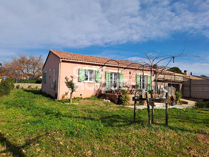 Saint-Paul-les-Fonts : Maison 4 pièces à louer